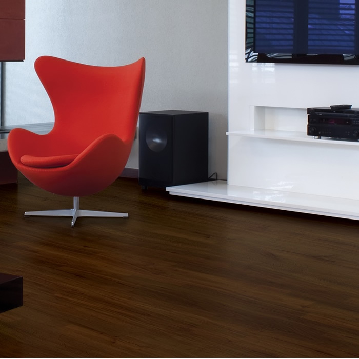 Piso Vinílico Acquafloor Stick | A TERRA Decorações